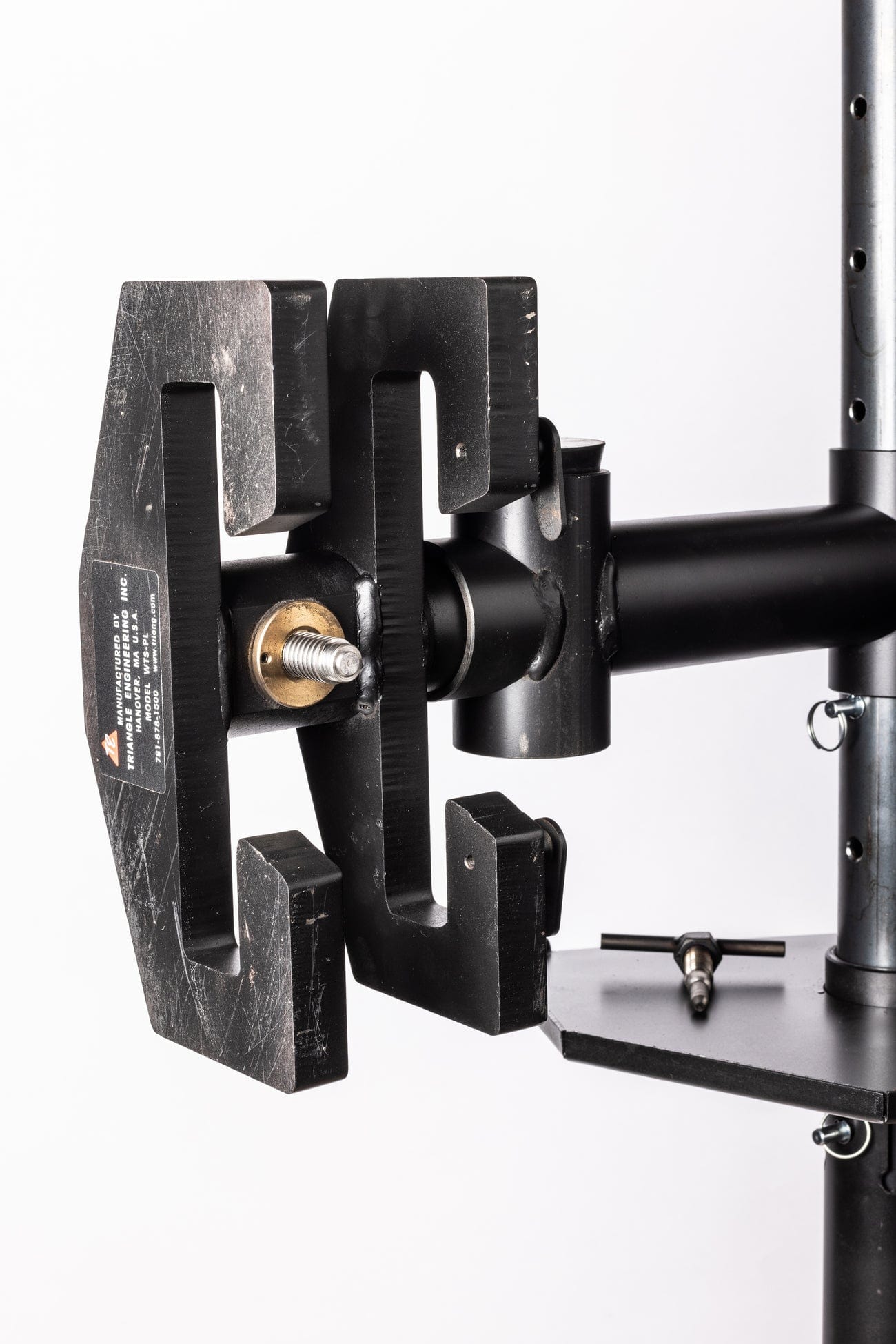 Plate Welding Fixture | Triangle Engineering