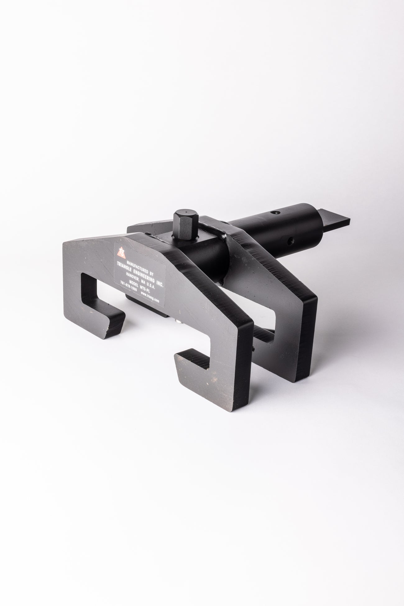 Plate Welding Fixture | Triangle Engineering